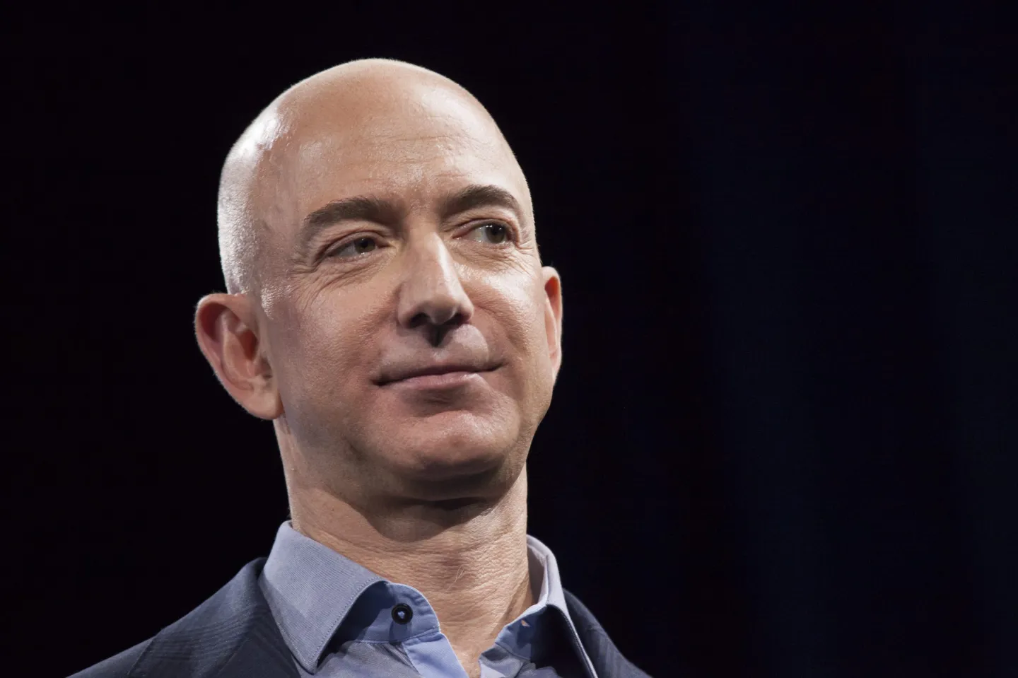 How Jeff Bezos Built Amazon into a Global Empire